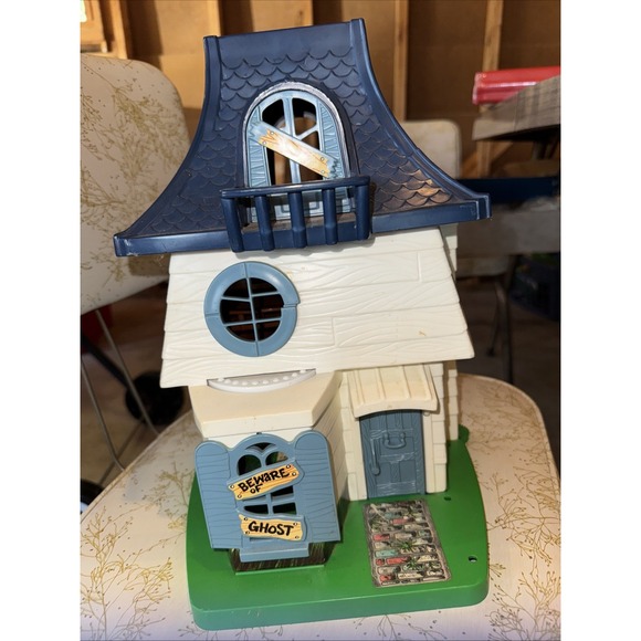 Hasbro | Toys | Hasbro Weebles Wobble Haunted House 976 Vintage Weeble ...